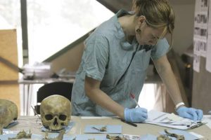 Medicina Forense: Qué es, carrera, campo laboral y más